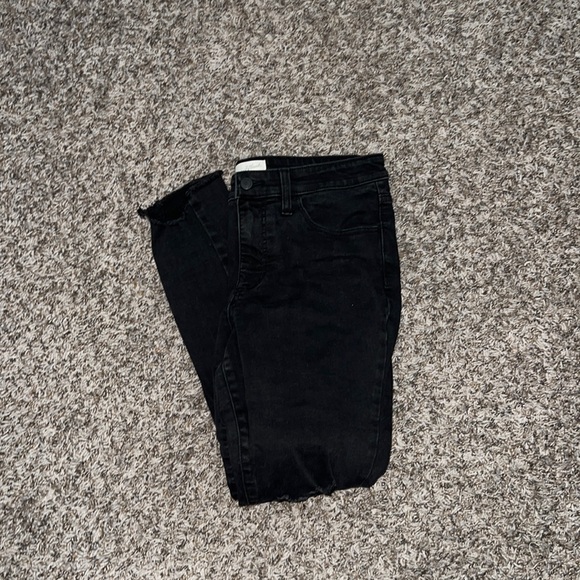 Universal Thread | Jeans | Universal Thread Mid Rise Black Skinny Jeans ...